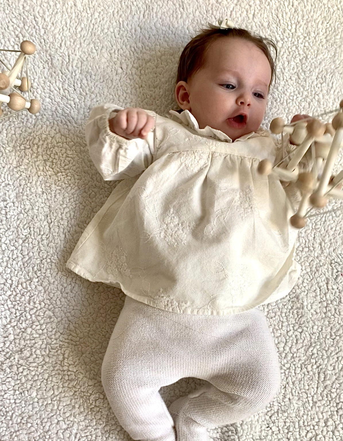 The Seven Best Sensory Objects for Babies from 0-6 Months – Babe by Hatch